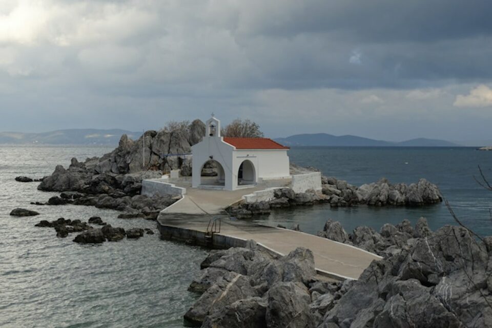 Our 10 Favorite Churches in Greece - The Pappas Post